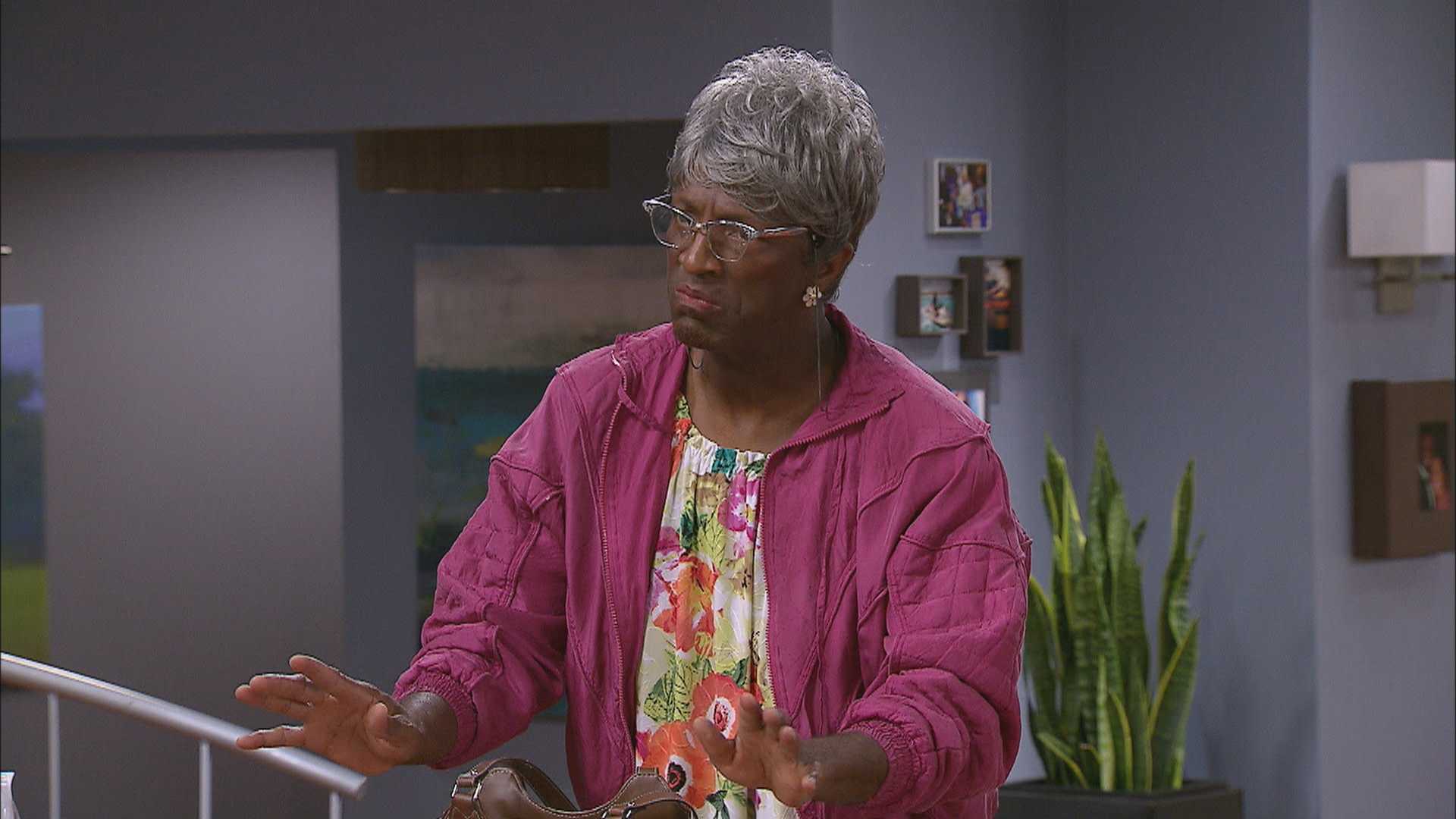 The Rickey Smiley Show: Go Home Sister Bernice - TV One