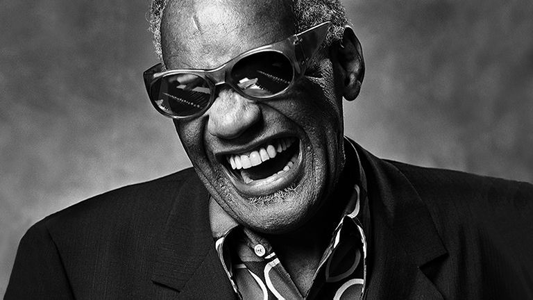 Music Legend Gets White House Props - TV One