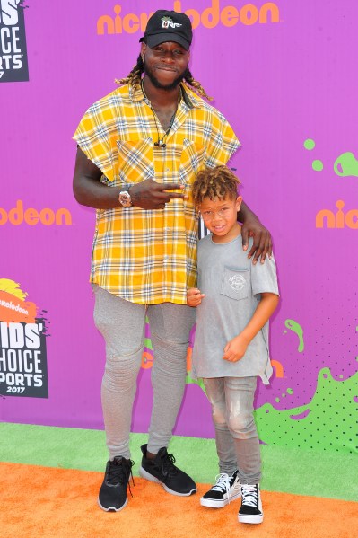 Mike Epps Reveals New Girlfriend...And She Works With Oprah! - TV One