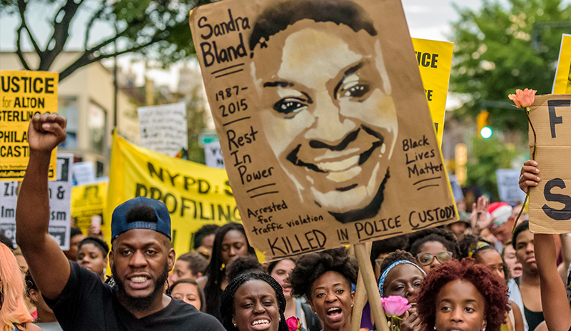 New Footage: Sandra Bland Recorded Her Own Video of Traffic Stop ...