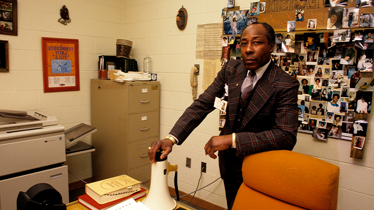 Joe Clark, The Inspiration Behind 'Lean on Me', Dead at 82 - TV One