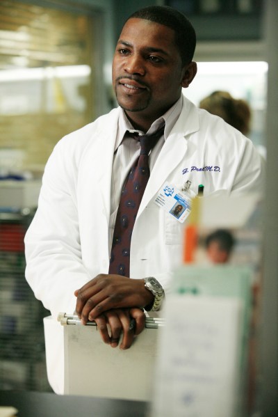 15 Fine Black Actors Who Played Doctors - TV One