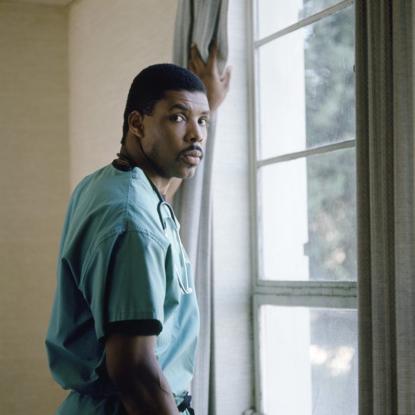 15 Fine Black Actors Who Played Doctors - TV One