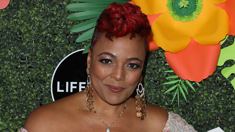Kim Fields Discloses Why She Left 'Living Single': 'I Went Through A ...